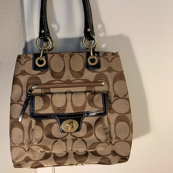 Coach | Bags | Coach Hampton Turnlock Purse J77f15689 | Poshmark